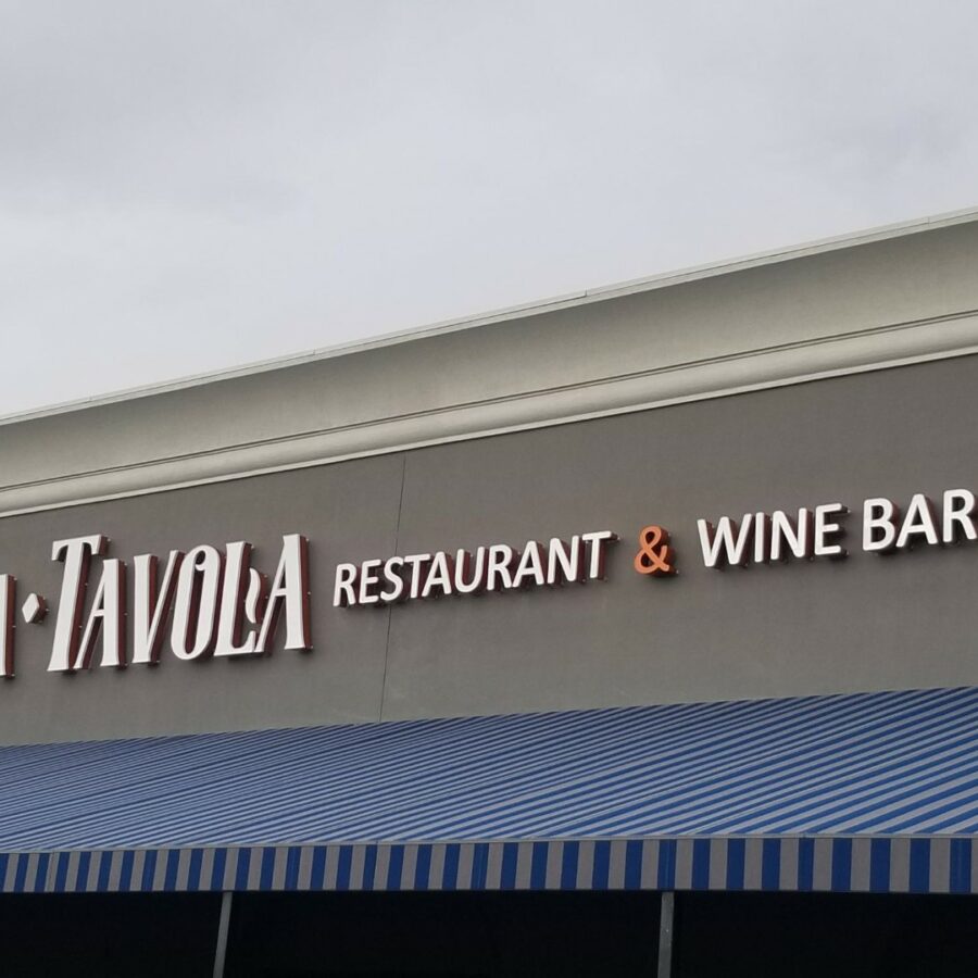 ABOUT - a Tavola ~ Restaurant & Wine Bar - a Tavola ~ Restaurant & Wine Bar